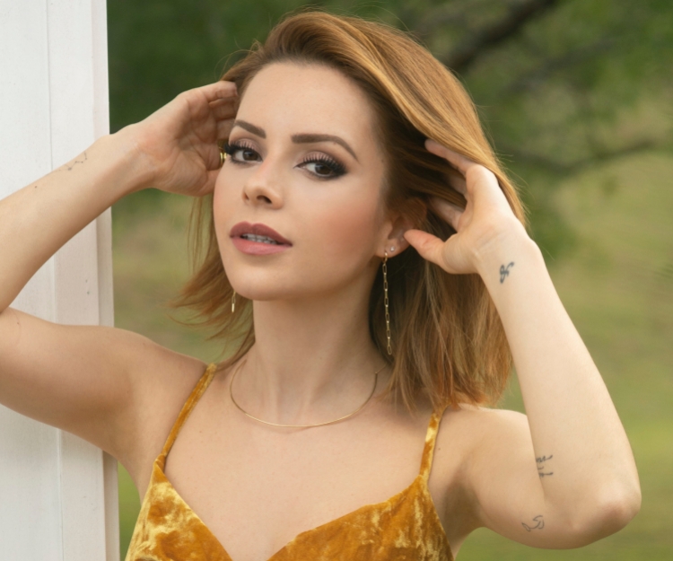 Sandy canta “Magic” e “Quando Você Passa (Turu Turu)” com Coldplay ...